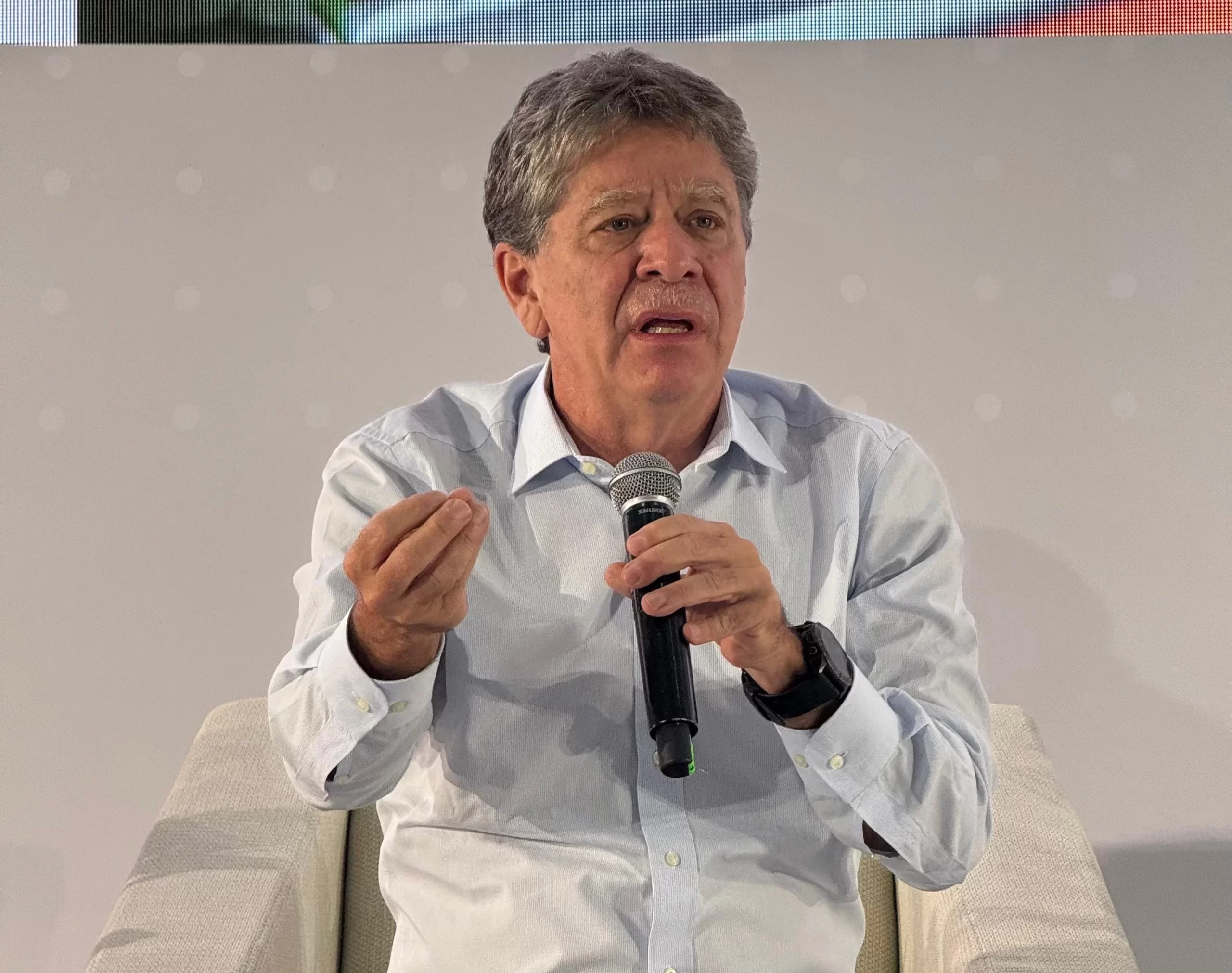 Bruce Mac Master: “Ponerle impuestos a combustibles es gravar toda la ...